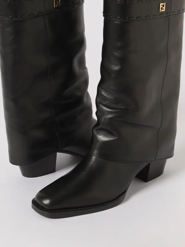 Fendi Boots Colour
