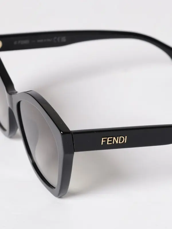 Fendi Oversized Irregular Shaped Sunglasses In Acetate With Logo
