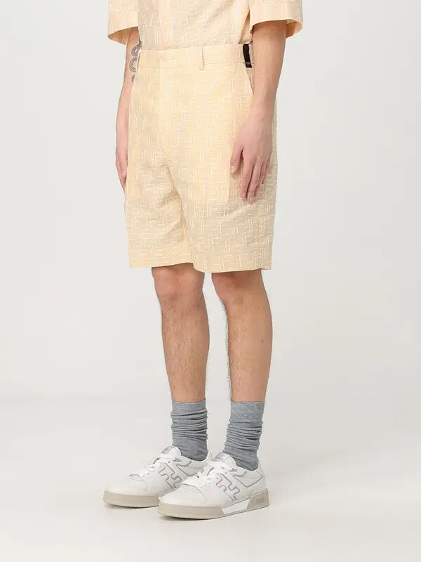 Fendi Shorts Colour