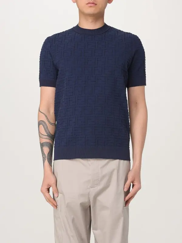 Fendi T-shirt Colour