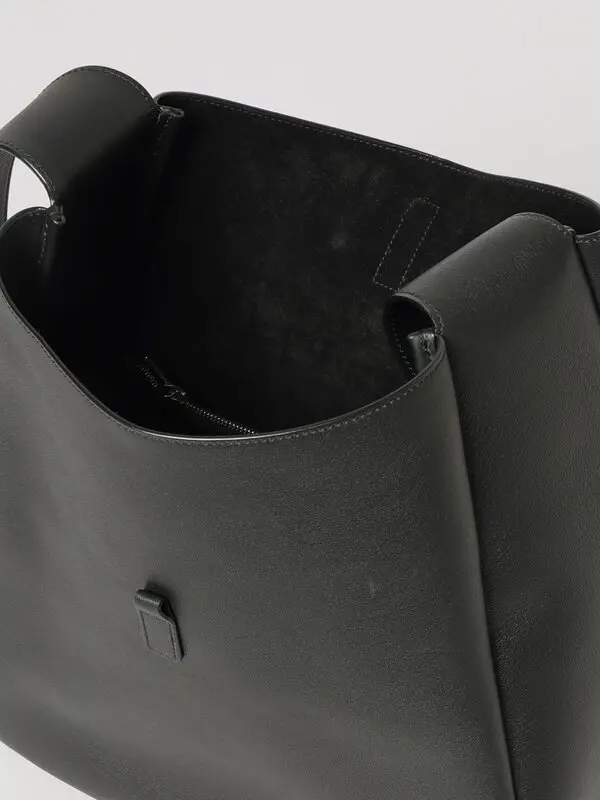 Saint Laurent Shoulder Bag