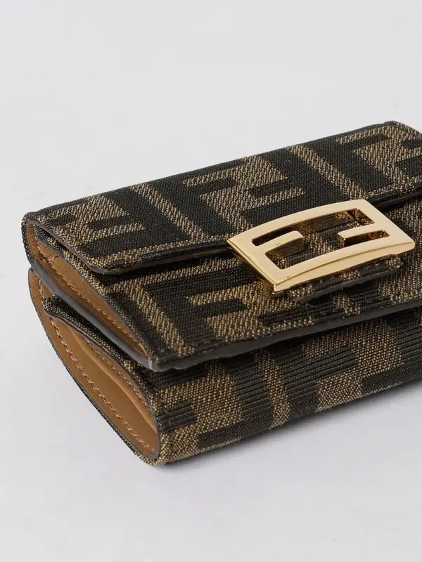 Fendi Wallet Colour