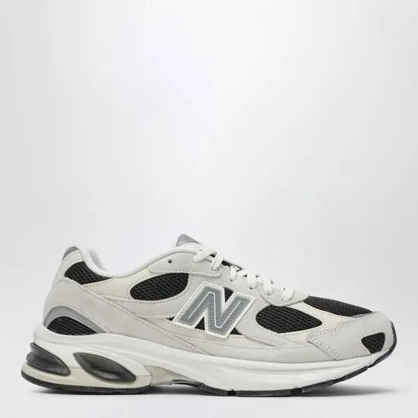 NEW BALANCE 2010 Sneakers - Beige