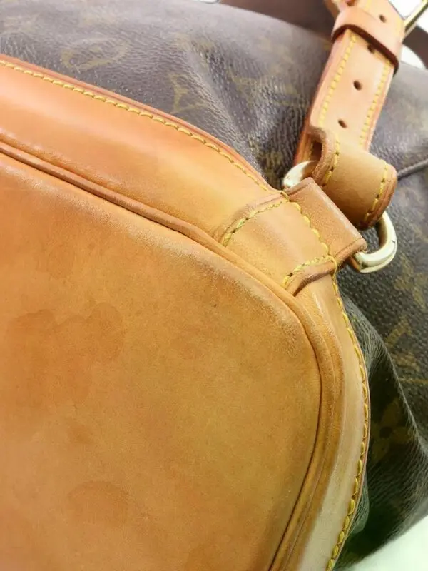 LOUIS VUITTON 1997 Gm Montsouris Monogram Backpack