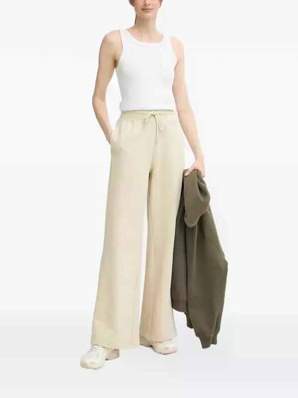 The North Face Essential Terry Sweatpants