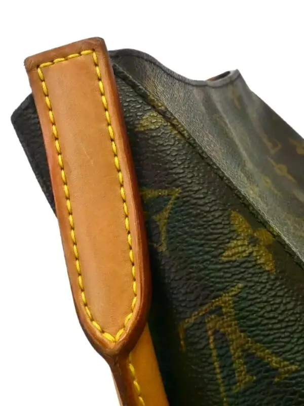LOUIS VUITTON 2001 Mm Looping Shoulder Bag