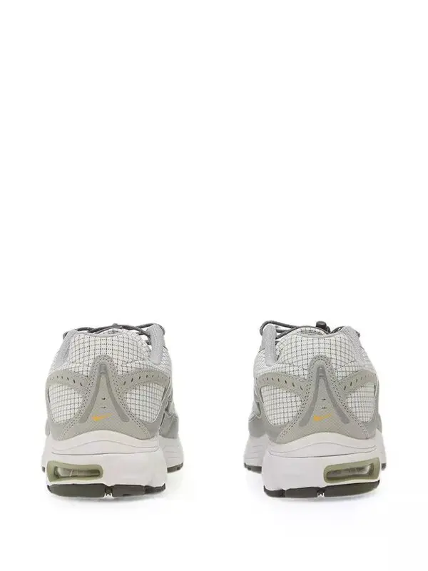 Nike Air Max Moto 2k Sneakers