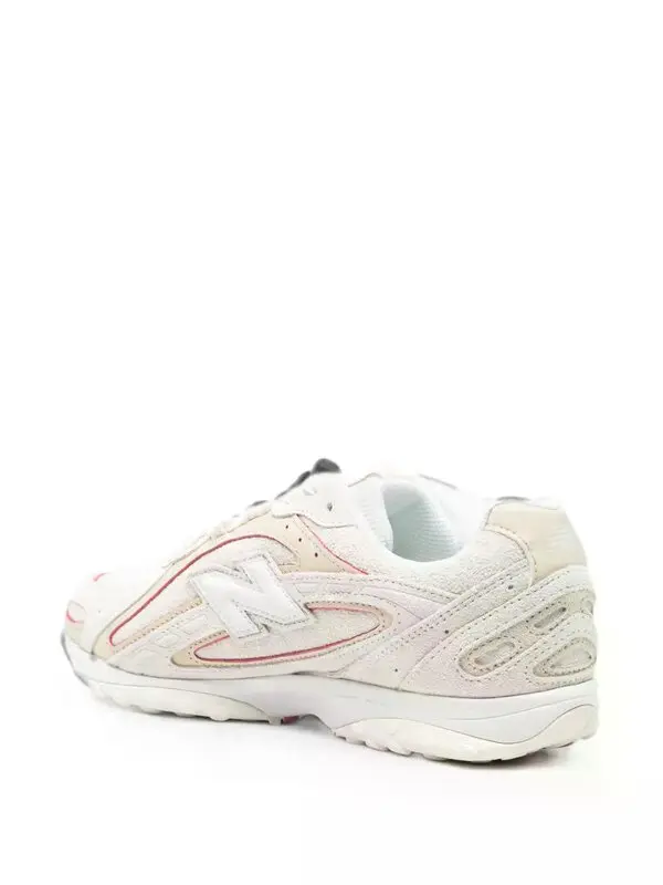 NEW BALANCE 204l Suede Sneakers