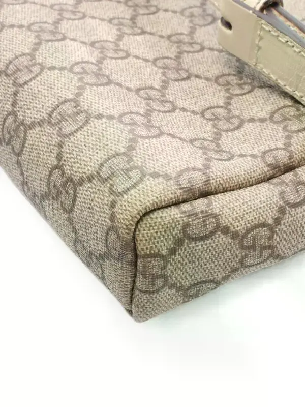 Gucci Gg Supreme Monogram Canvas Crossbody Bag