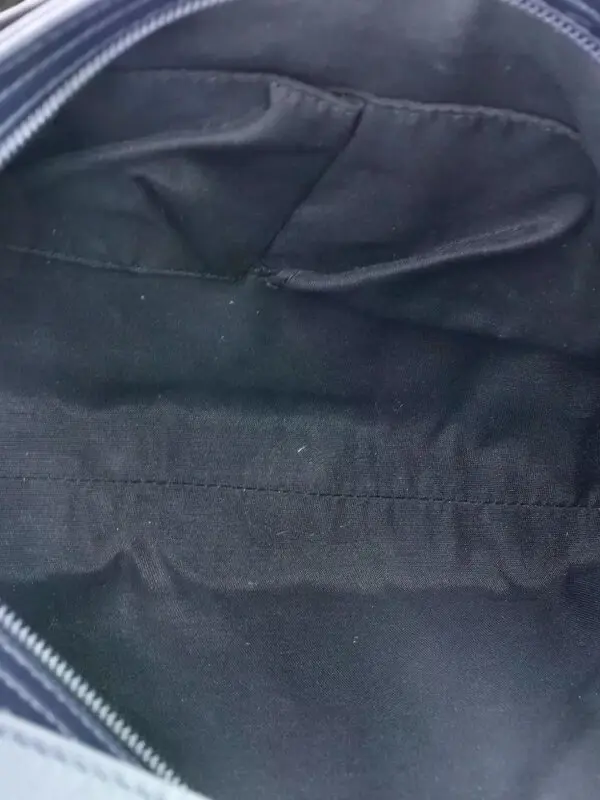 Gucci Gg Canvas Messenger Bag - Blue