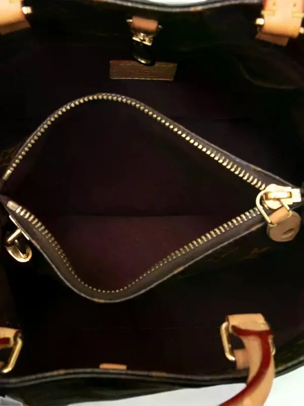 LOUIS VUITTON 2019 Monogram Montaigne Bb Satchel