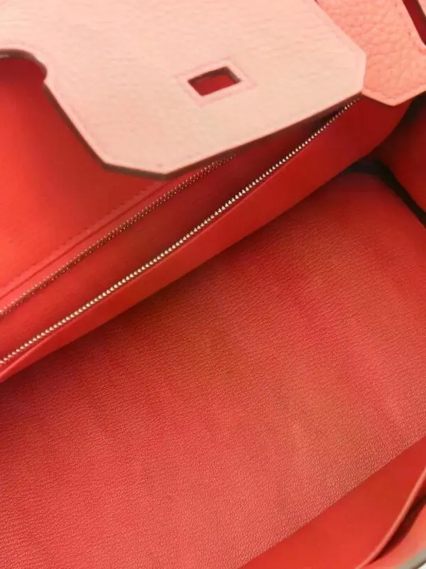 Hermès 30 Birkin Clemence Leather Tote Bag - Red