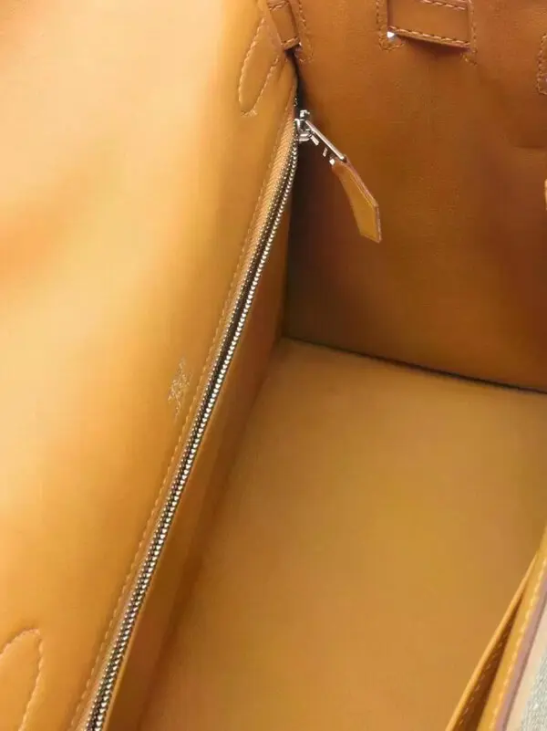 Hermès Kelly 28 Handbag