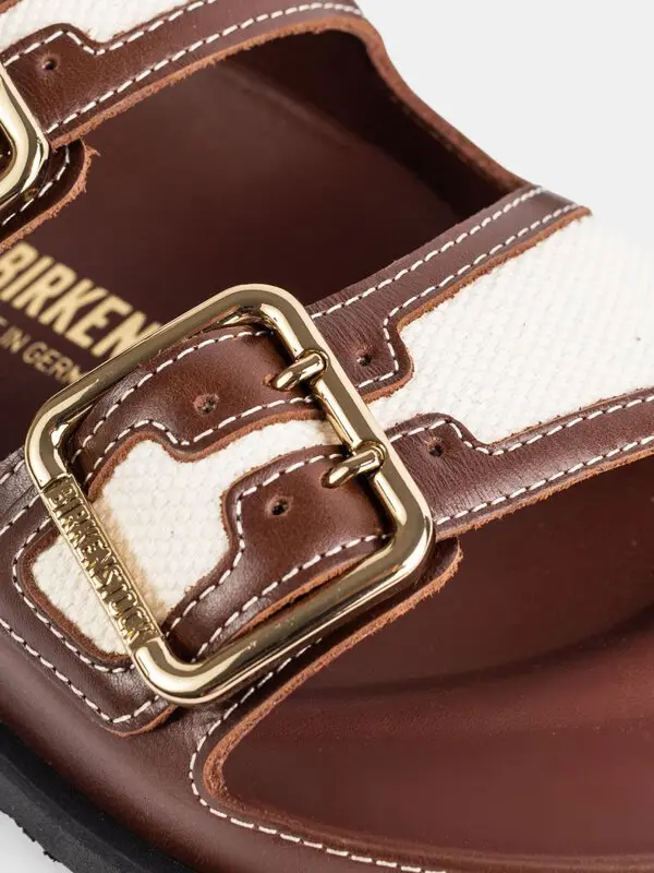 BIRKENSTOCK Sandals Colour - Brown