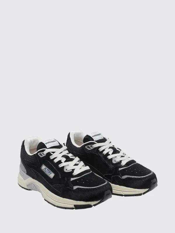 AUTRY Hyperway Low-top Sneakers In Leather And Mesh With A Serrated Sole
