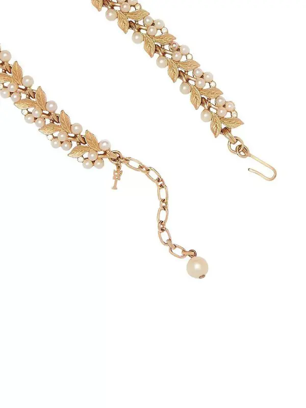 TRIFARI 1960s Brushed Leaf-link Necklace With Faux Pearls And Swarovski Crystals - Gold