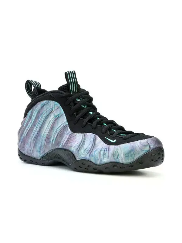 Nike Foamposite One Sneakers
