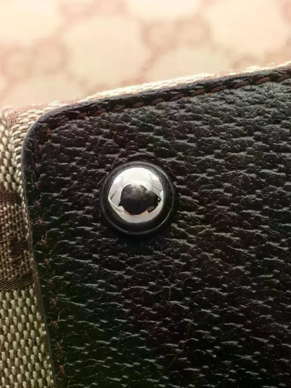 Gucci 2000s Eclipse Gg Canvas Tote Bag - Neutrals