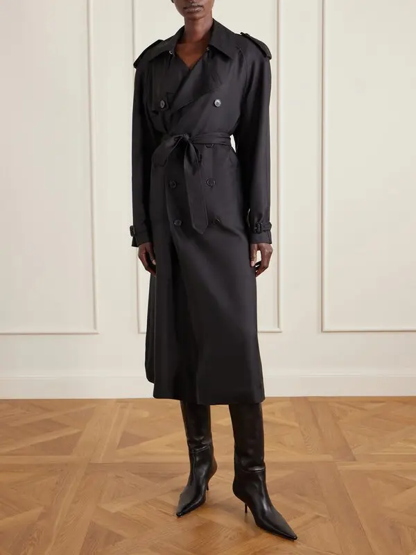 Saint Laurent Victoire Leather Knee Boots