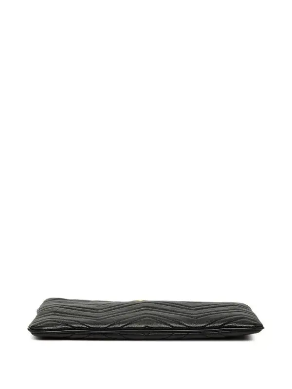 Gucci Gg Marmont Matelasse Leather Clutch Bag