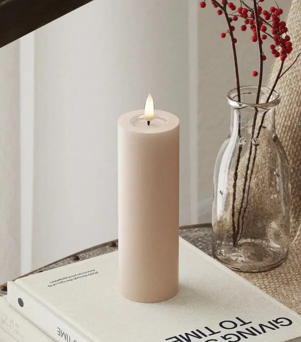 DELUXE HOMEART Led Pillar Candle