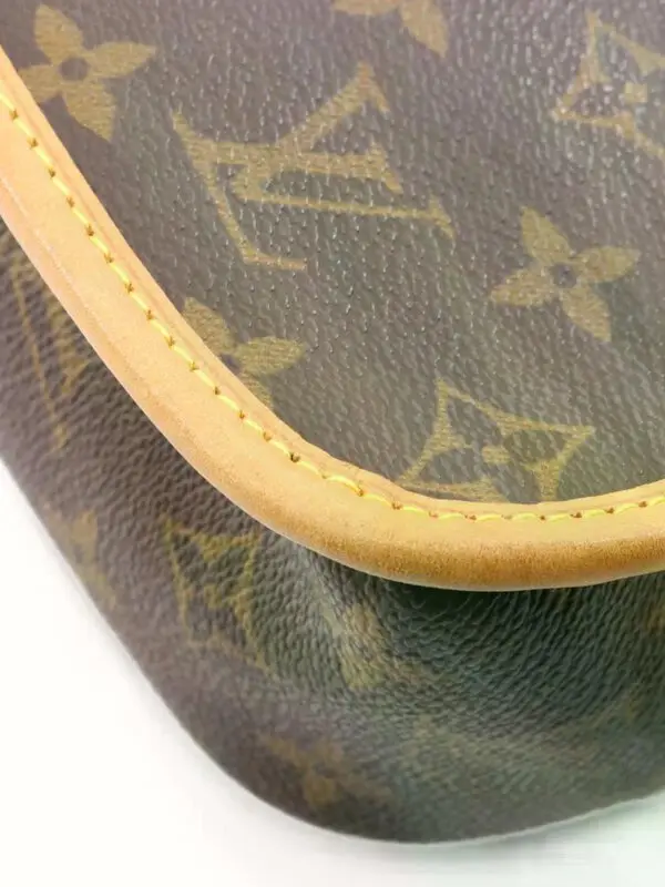 LOUIS VUITTON 2002 Sologne Monogram Shoulder Bag