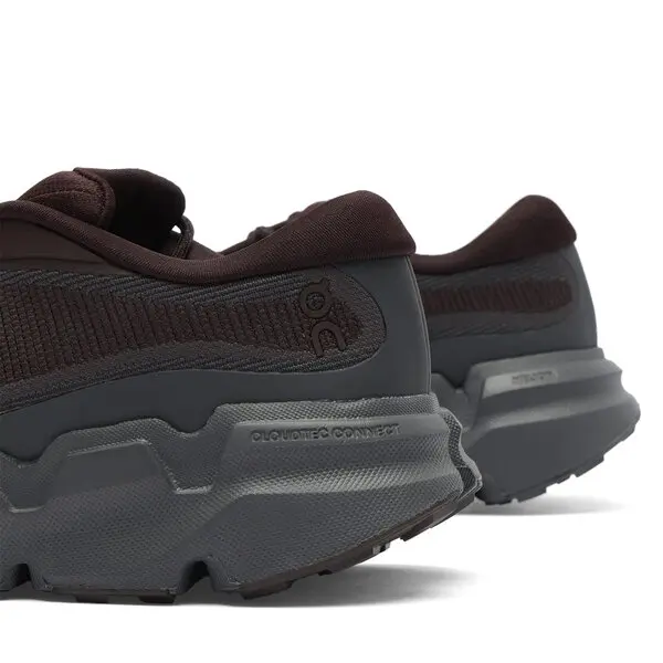 On Cloudsoma Hike Sneaker