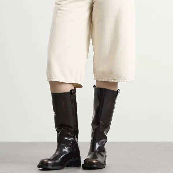ALOHAS Sajan Vintage Effect Leather Boots