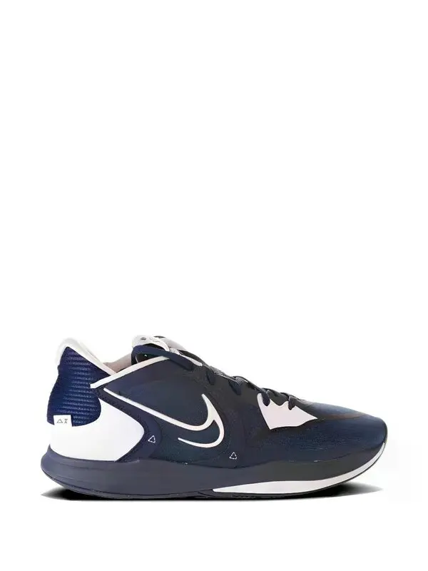 Nike Kyrie 5 Low Sneakers