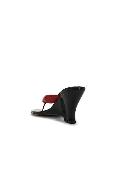 NOU Puff Wedge Sandal