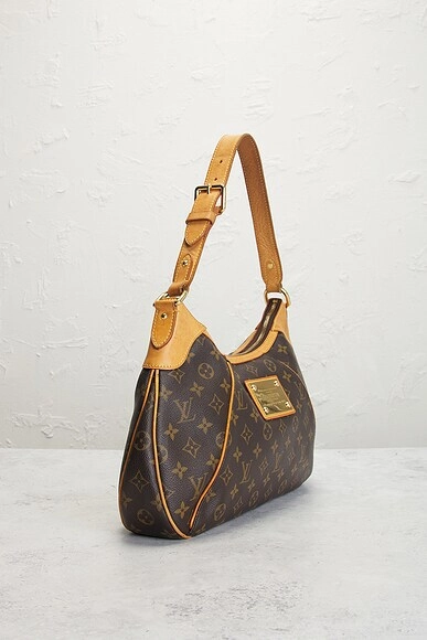LOUIS VUITTON Monogram Thames Gm Shoulder Bag