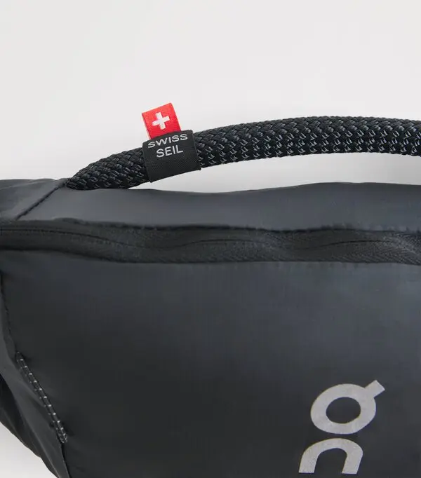 On Lite Belt Bag 2l - Black