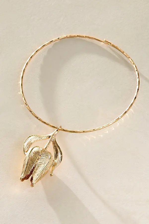 Free People Hammered Metal Choker Necklace With Rose Pendant - Tulip