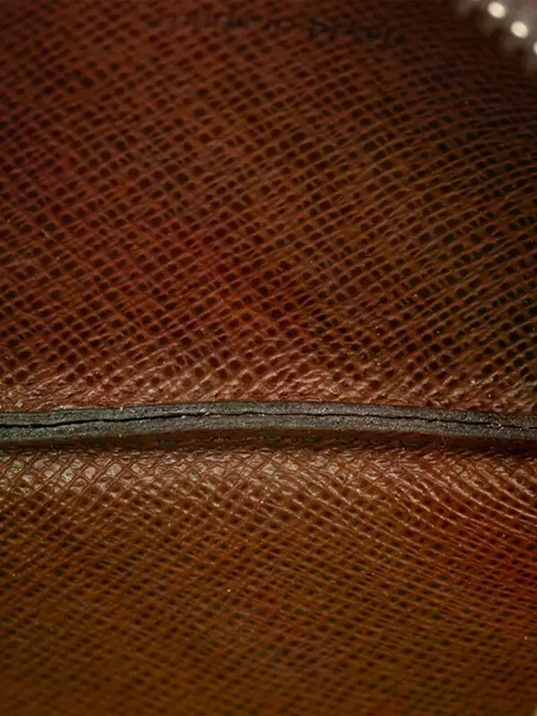 LOUIS VUITTON 2008 Monogram Key Pouch Coin Pouch