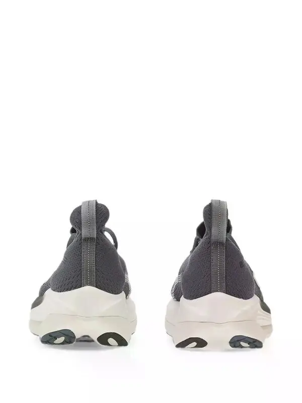 Mizuno Neo Vista 3 Sneakers