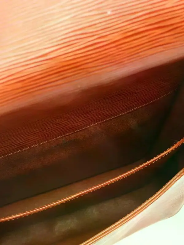 LOUIS VUITTON Epi Leather Shoulder Bag - Brown