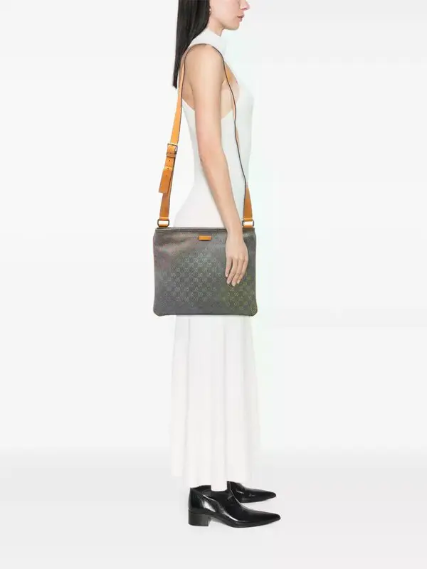 Gucci Gg Supreme Crossbody Bag - Grey