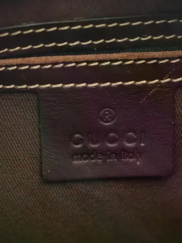 Gucci 2000s Gg Supreme Crossbody Bag