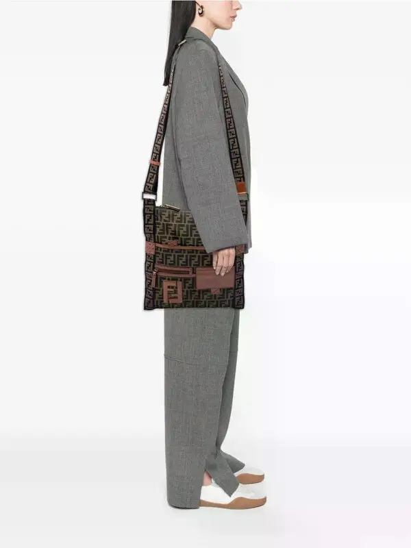 Fendi 2000-2010 Zucca Canvas Ff Flat Messenger Bag Crossbody Bag - Brown
