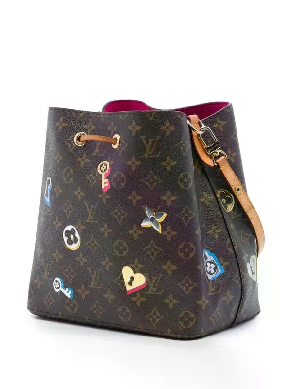 LOUIS VUITTON Monogram Love Lock Neonoe Mm Bucket Bag - Brown