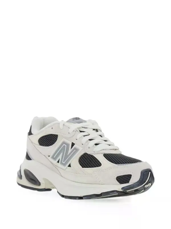 NEW BALANCE 2010 Sneakers