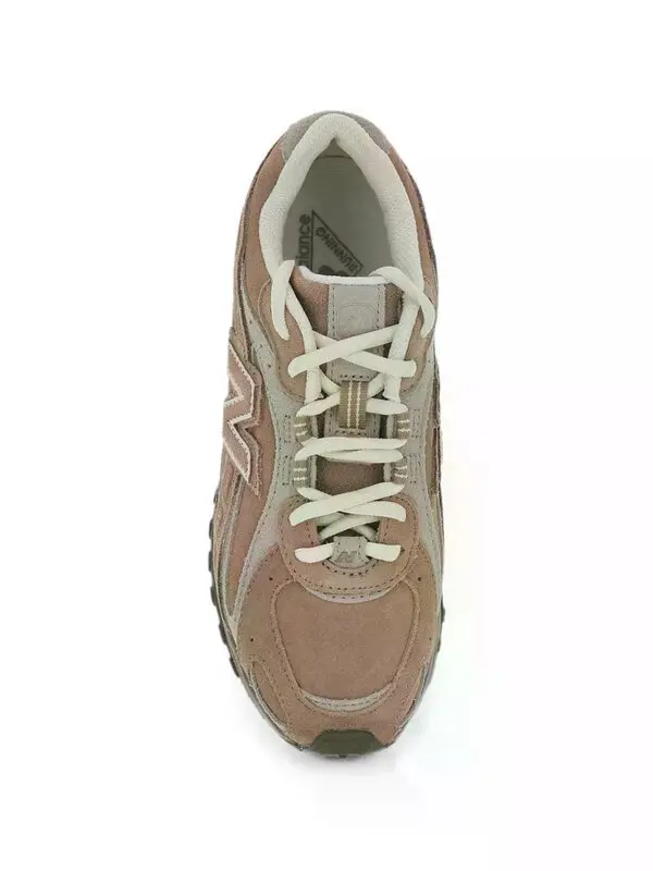 NEW BALANCE 204l Suede Sneakers