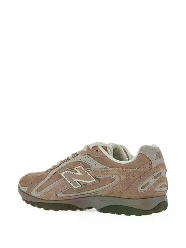 NEW BALANCE 204l Suede Sneakers