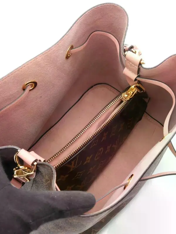 LOUIS VUITTON 2018 Néonoé Monogram Shoulder Bag
