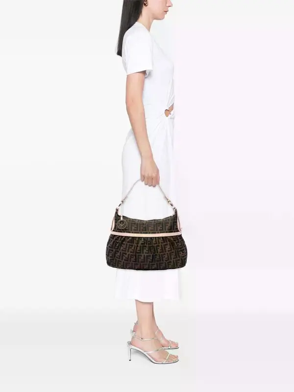 Fendi 2000-2010 Zucca Canvas Chef Shoulder Bag - Brown