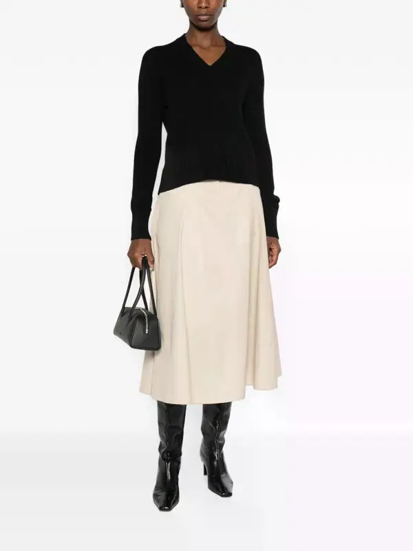 ARAGONA V-neck Ribbed-trim Sweater