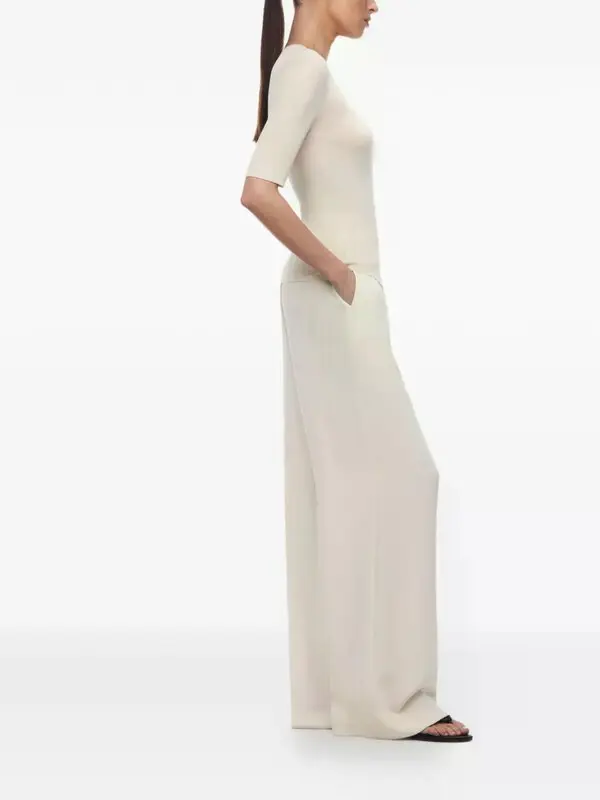 12 STOREEZ Souffle Ribbed-knit Top