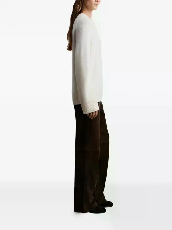 12 STOREEZ Aurora Cashmere Sweater