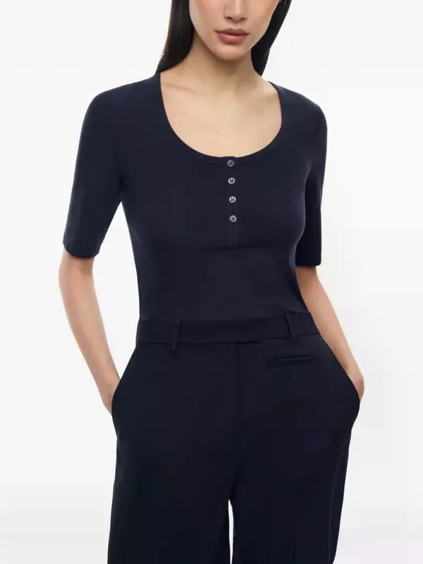12 STOREEZ Gwen Ribbed-knit Top