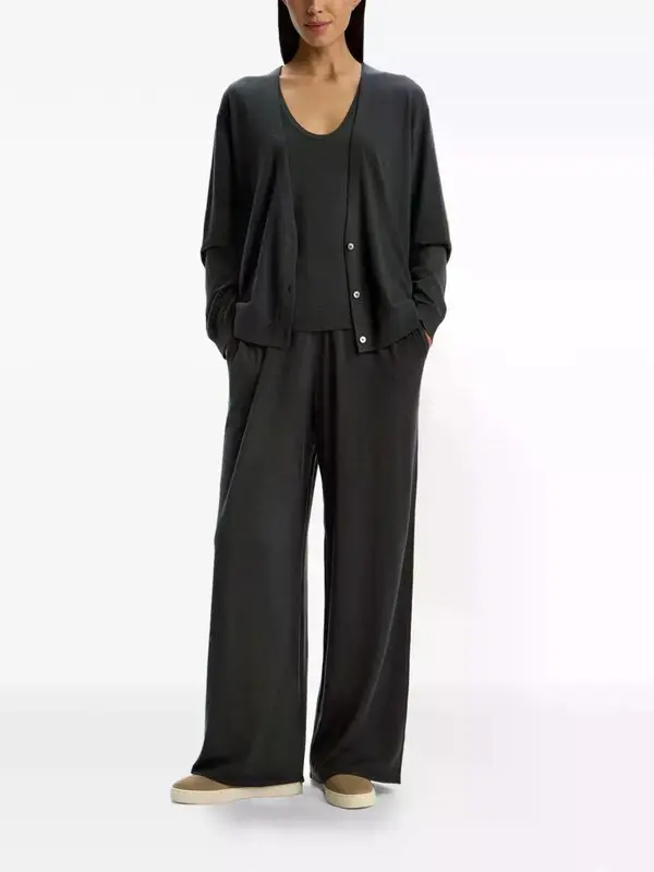 12 STOREEZ V-neck Cardigan